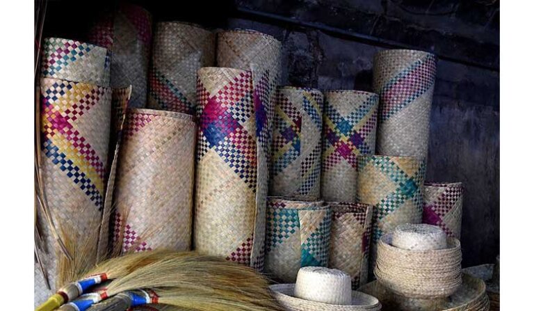 9 Amazing Filipino Handicrafts You Can't Resist Bringing Home